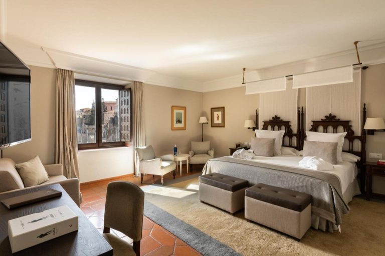 Hoteles con encanto en Cuenca [ciudad de las casas colgadas]